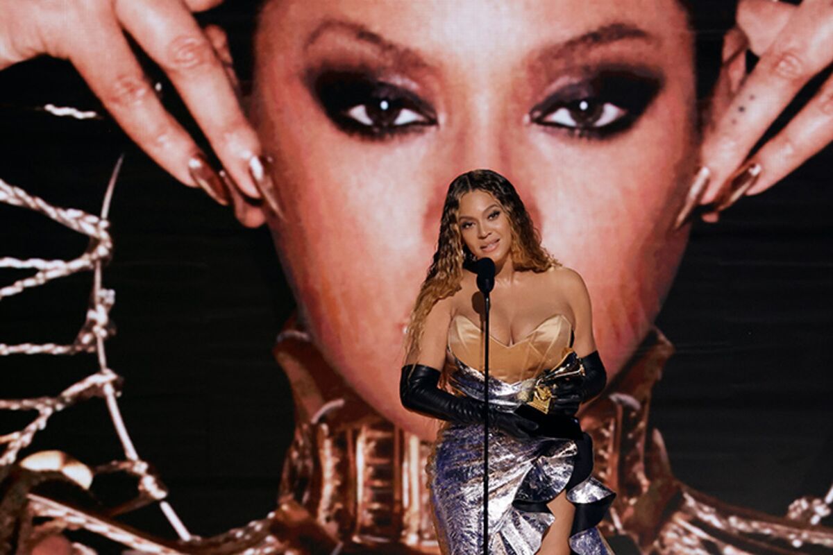 Beyonce Renaissance World Tour Could Earn Her More Than $2 Billion ... Beyonce Renaissance World Tour Could Earn Her More Than $2 Billion ...