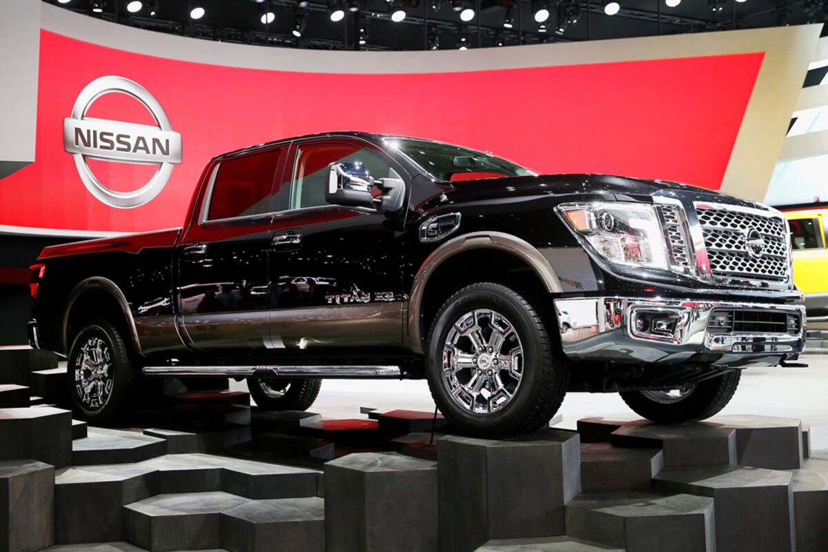 Toyota and Nissan Butch Up Their Trucks - Bloomberg