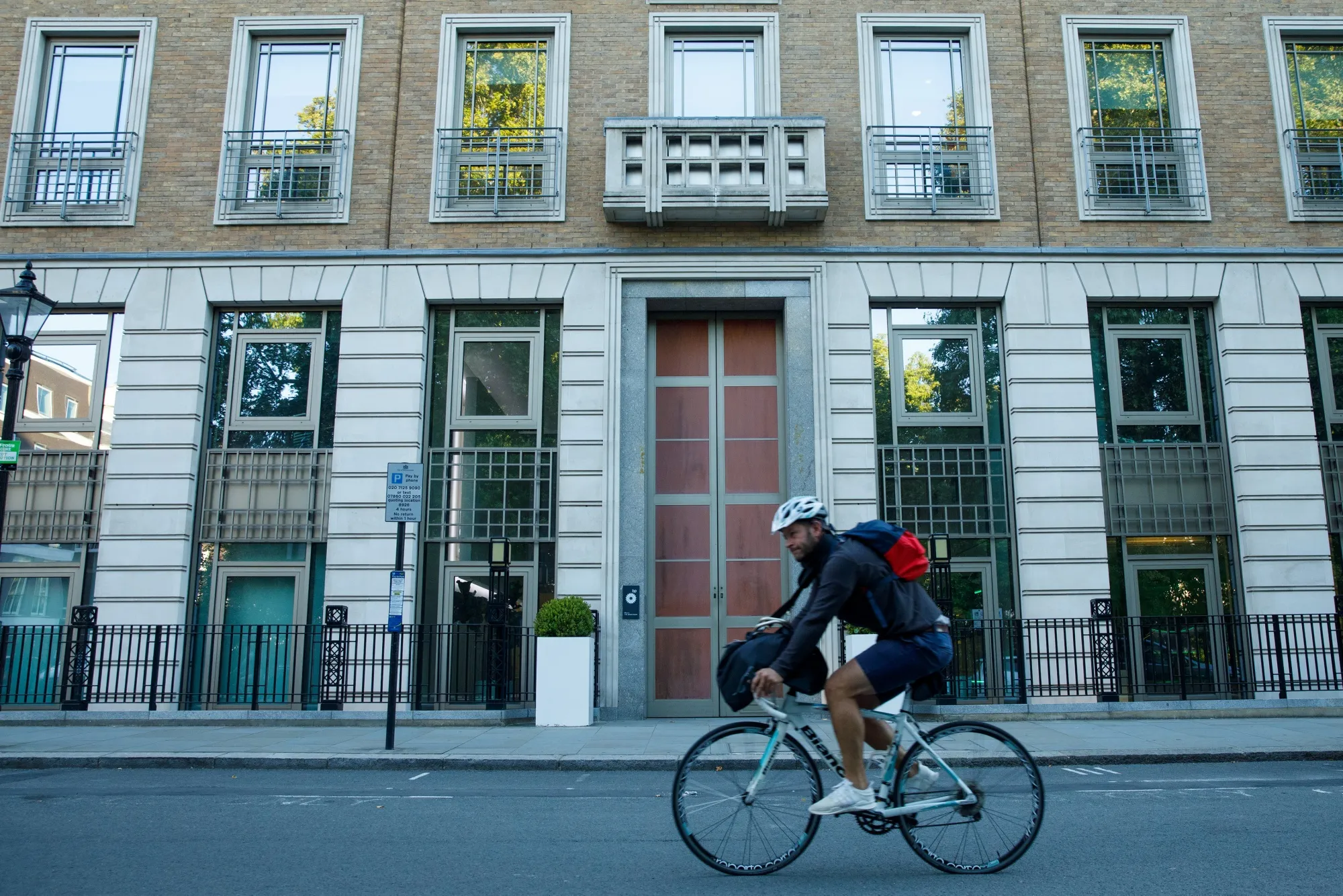Oil News and BP HQ in St James's Square: May Sell Premier Location ...