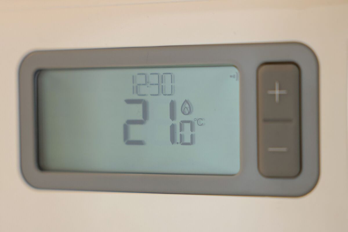 Crystal Tse - Journalist Profile - Intelligent Relations