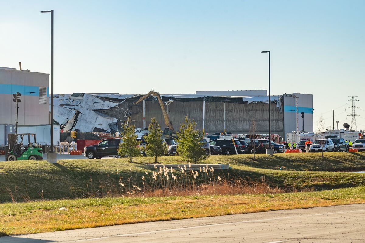 Amazon Warehouse Collapse Has Illinois Looking at Building Codes ...