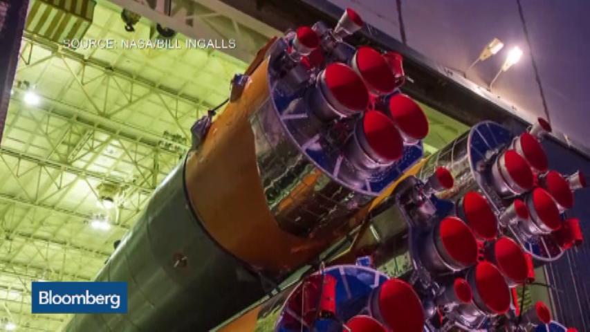 Watch Watch Soyuz Rocket Getting Ready for Takeoff - Bloomberg