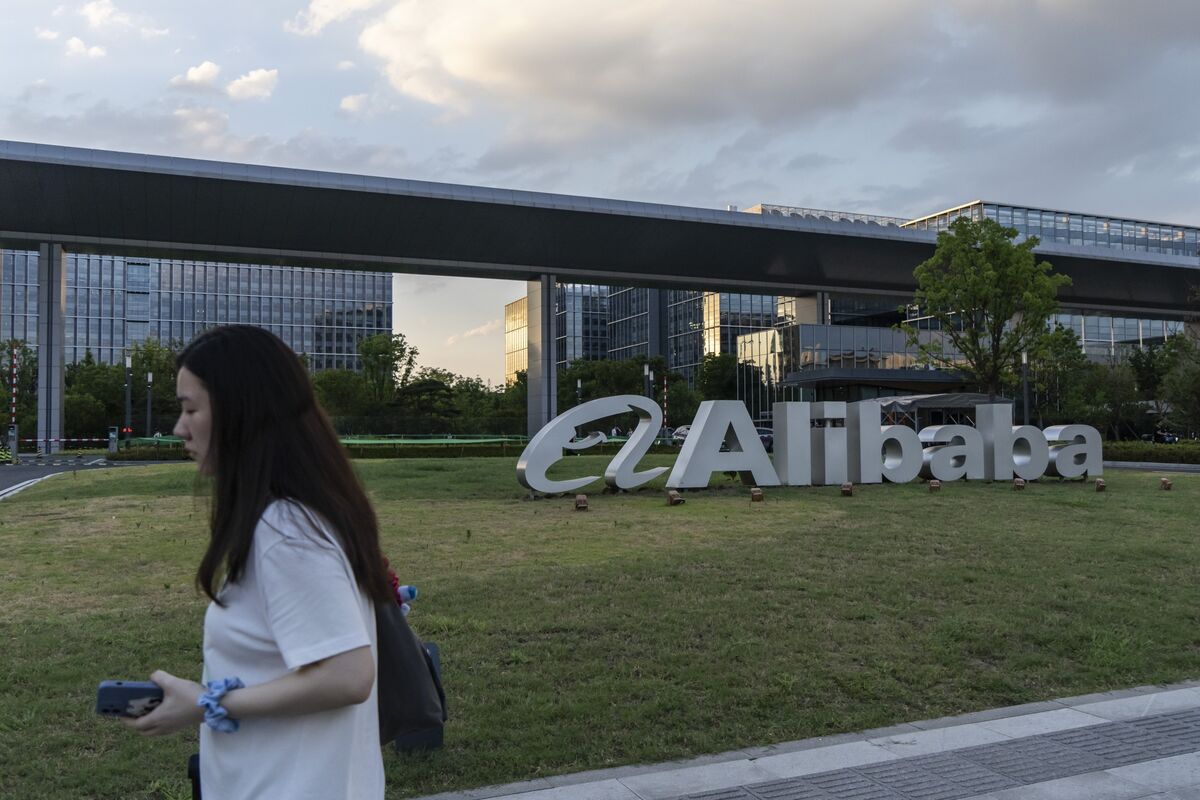 Alibaba’s (BABA) Revenue Misses Estimates in a Blow to Revival Effort ...