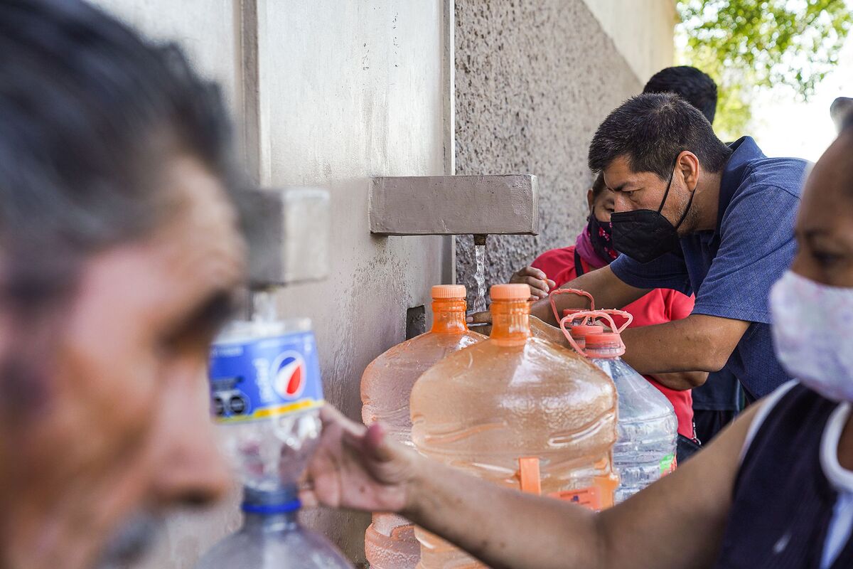 Mexico Drought: Heat and Water Crisis Ravage Monterrey - Bloomberg