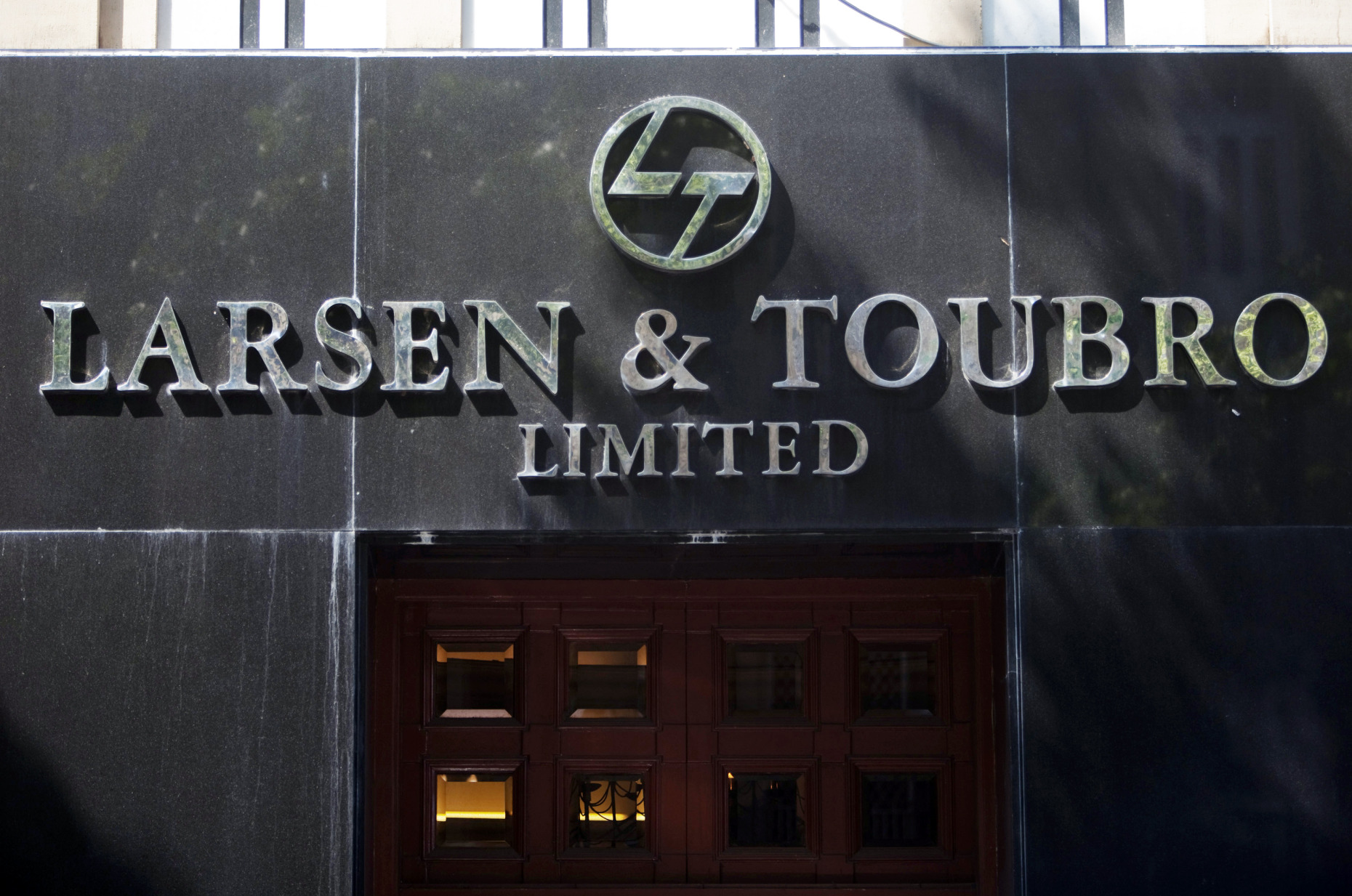 L&T to Buy Back $1.2 Billion of Shares - Bloomberg