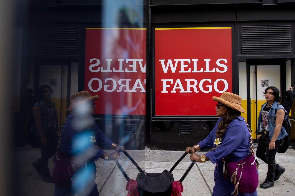 Wells Fargo (WFC) Investment Bankers Help Counter Hit From Rate Drop ...