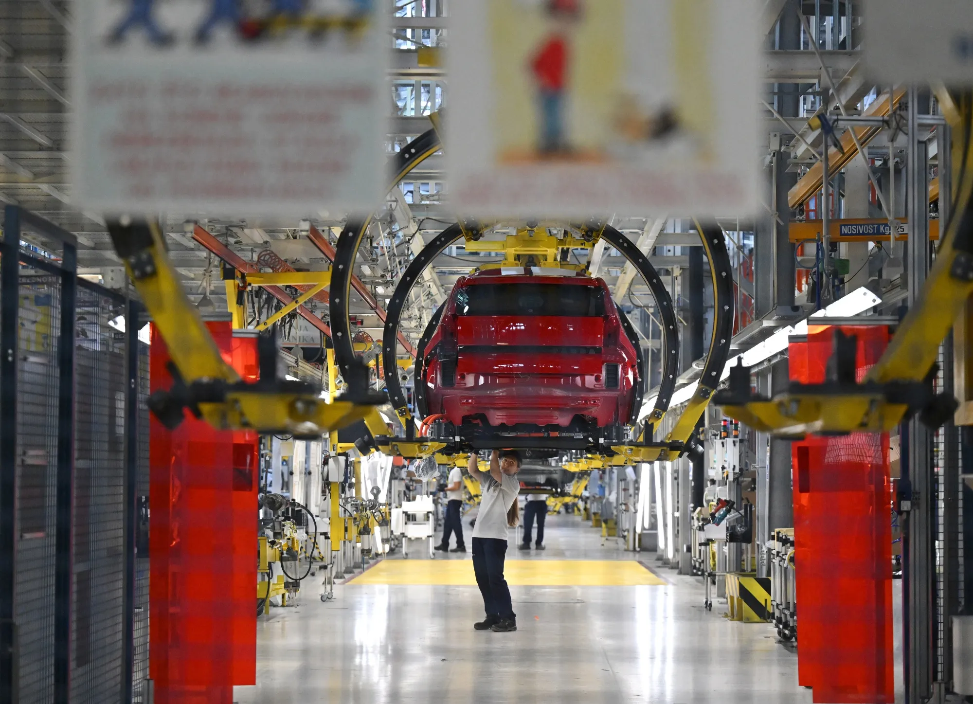 EU Revised Climate Plan Won’t Boost Growth, Stellantis Tells FT - Bloomberg