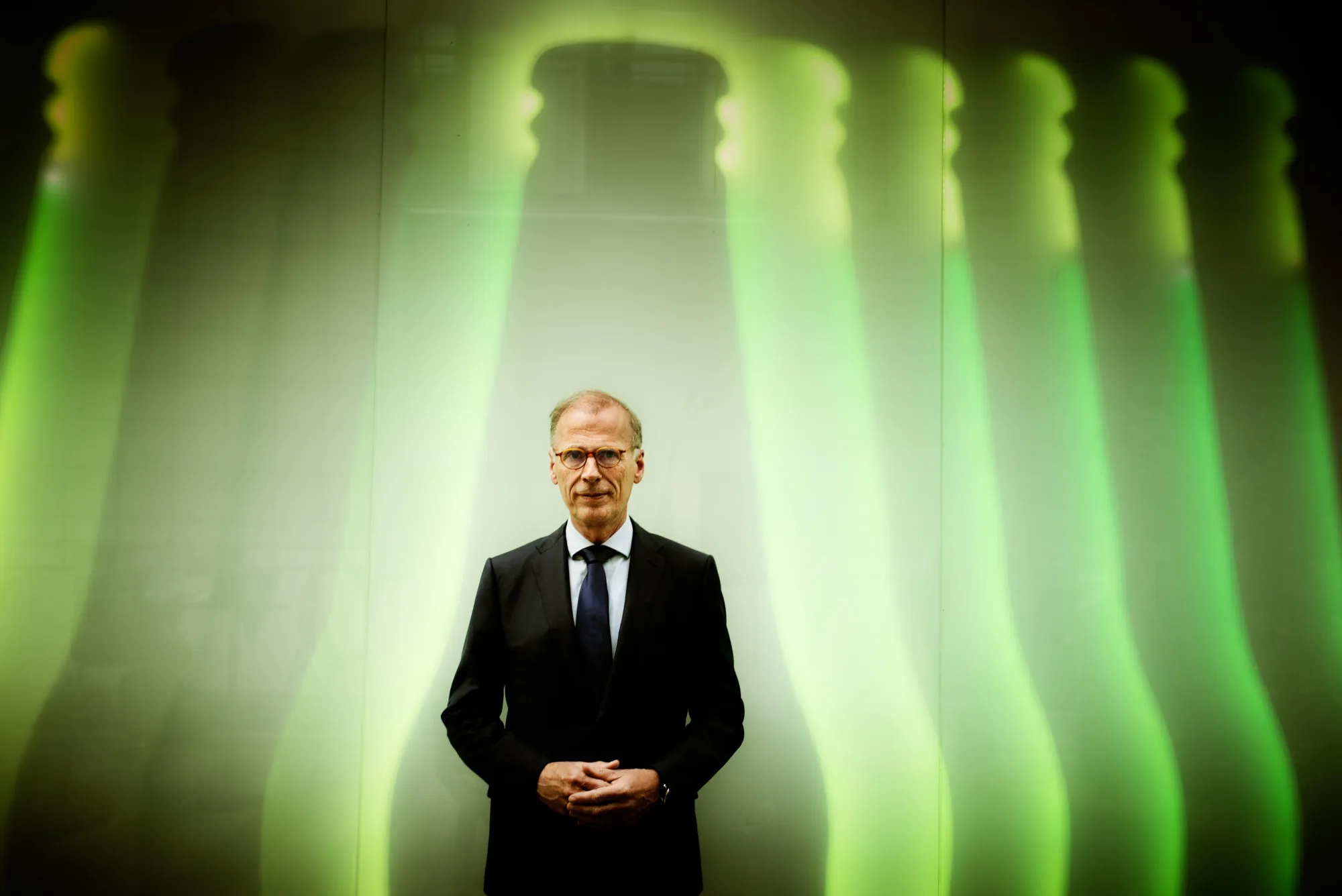 Carlsberg CEO Cees ’t Hart to Retire as Brewer Faces Volatile Year ...