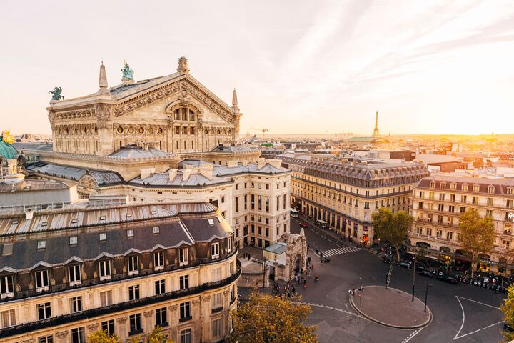 What Is Paris Like Now? Covid Vaccination Travel Tips - Bloomberg