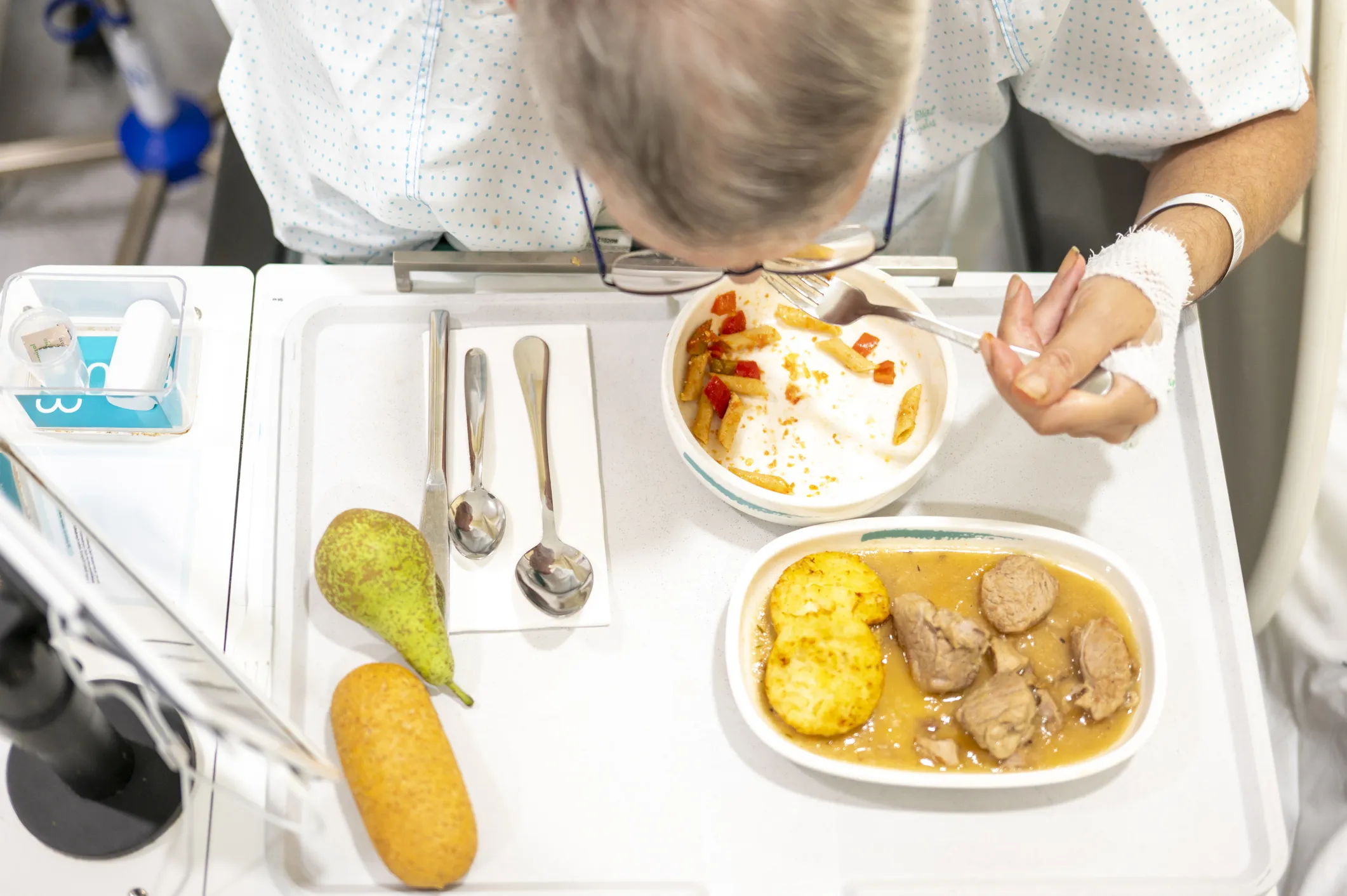 Hospital Food Is Often Cheap and Bad for Your Health - Bloomberg