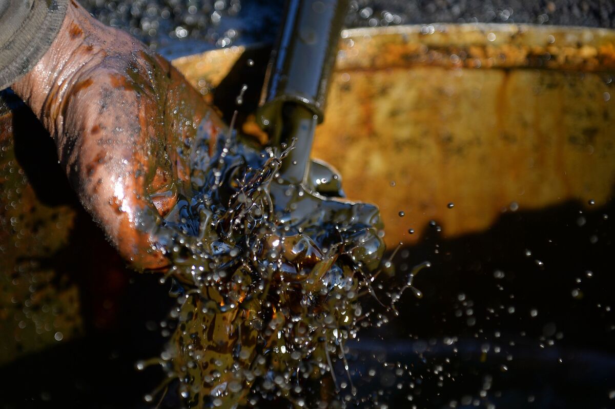 Crude Halts Decline as Demand Seen Burning Through Shale Output - Bloomberg