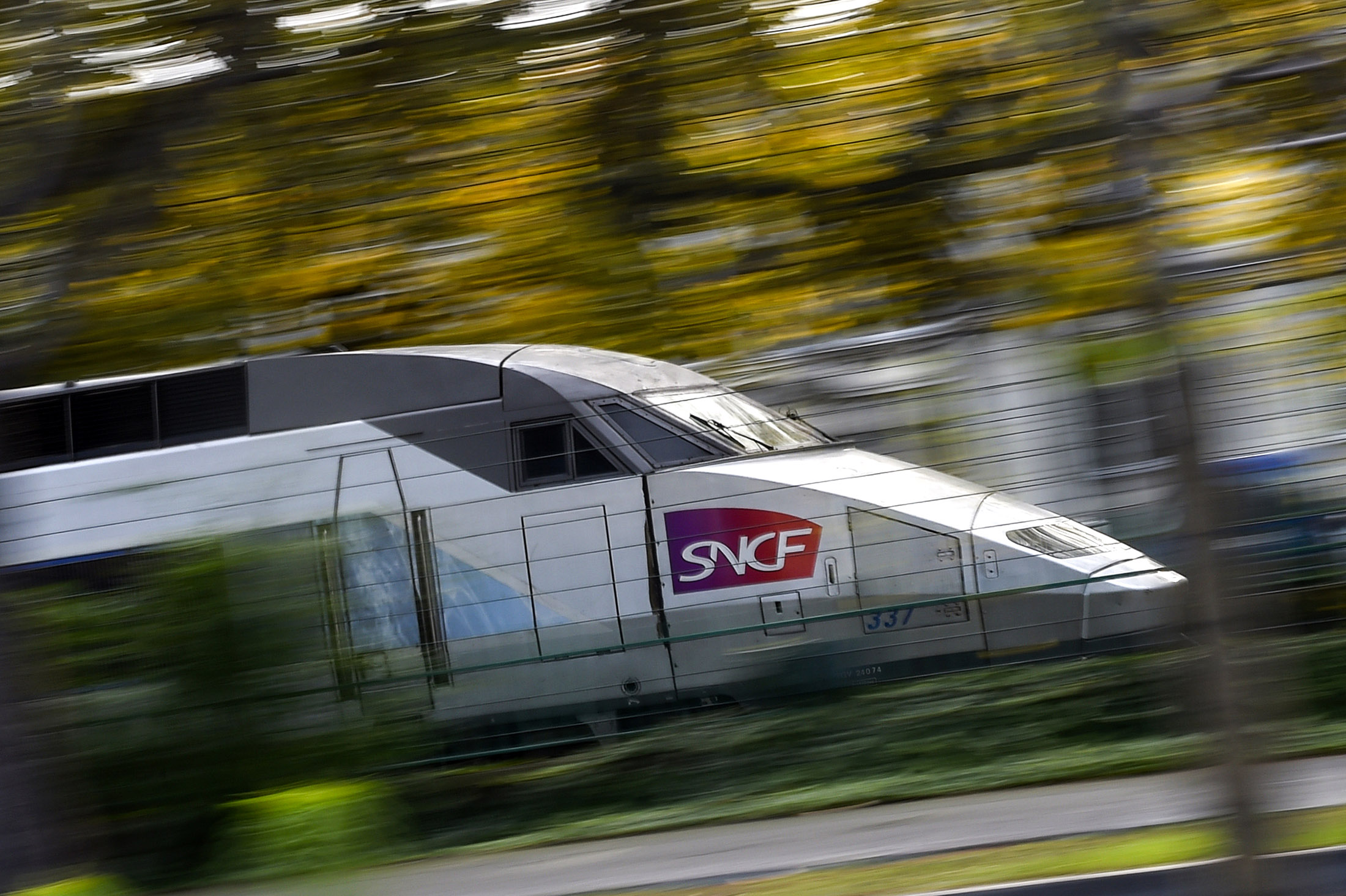 Abdul's Blog: Watch Out, Airlines. High Speed Rail Now Rivals Flying on ...