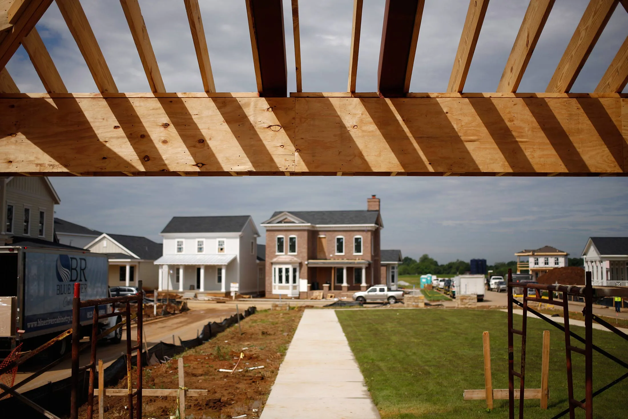 One Chart Shows Why U.S. Housing Starts Are Poised to Surge - Bloomberg