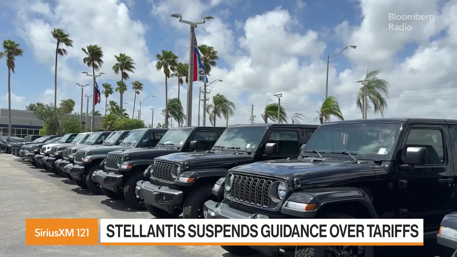 Watch Mercedes, Stellantis Scrap Guidance Amid Tariff Chaos - Bloomberg