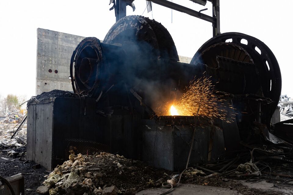 Blowing Up a New Jersey Coal Plant to Make Way for Renewable Energy