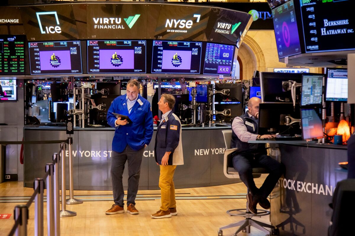 【米国市況】株が上昇、関税巡る状況を意識－ドル下げ148円台後半 - Bloomberg