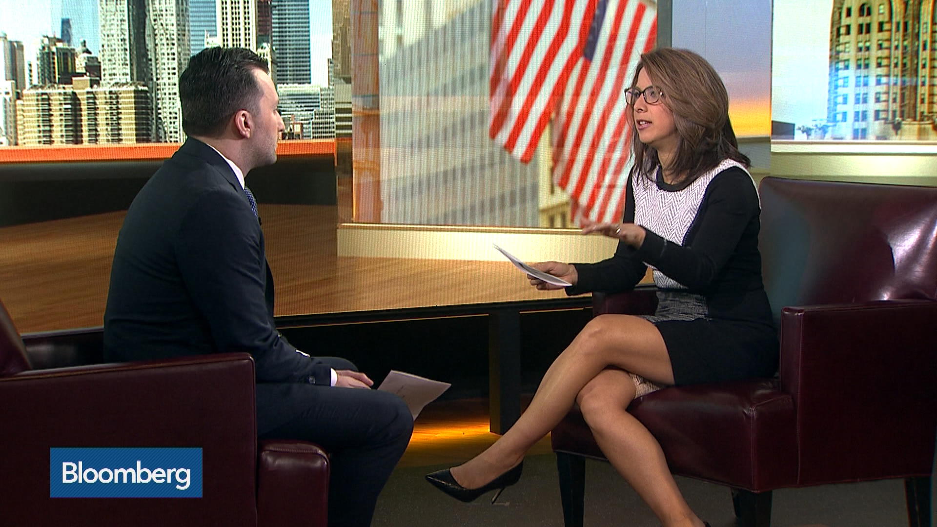 Watch Big Asset Managers Bet on Multi-Factor ETFs - Bloomberg