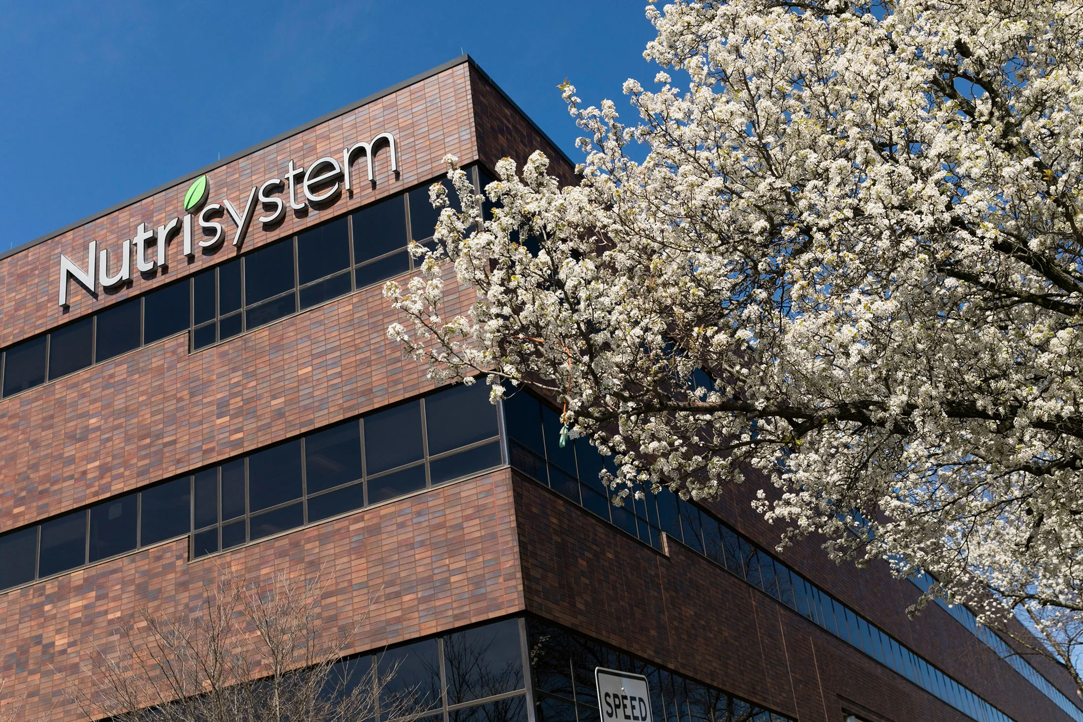 Tivity Health Is Said to Buy Nutrisystem in $1.3 Billion Deal - Bloomberg