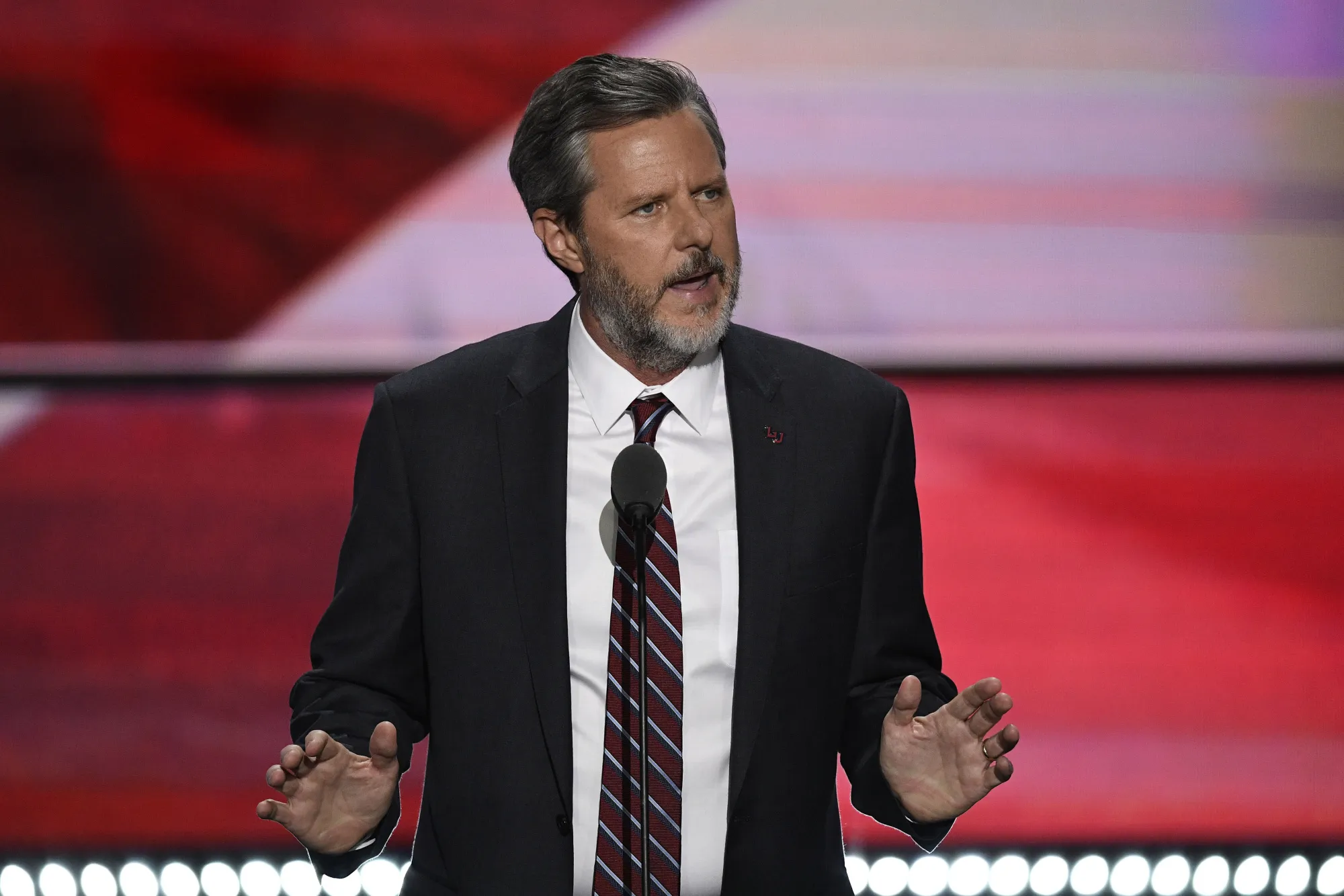 Liberty: Falwell Agreed to Resign, Then Reversed Course - Bloomberg