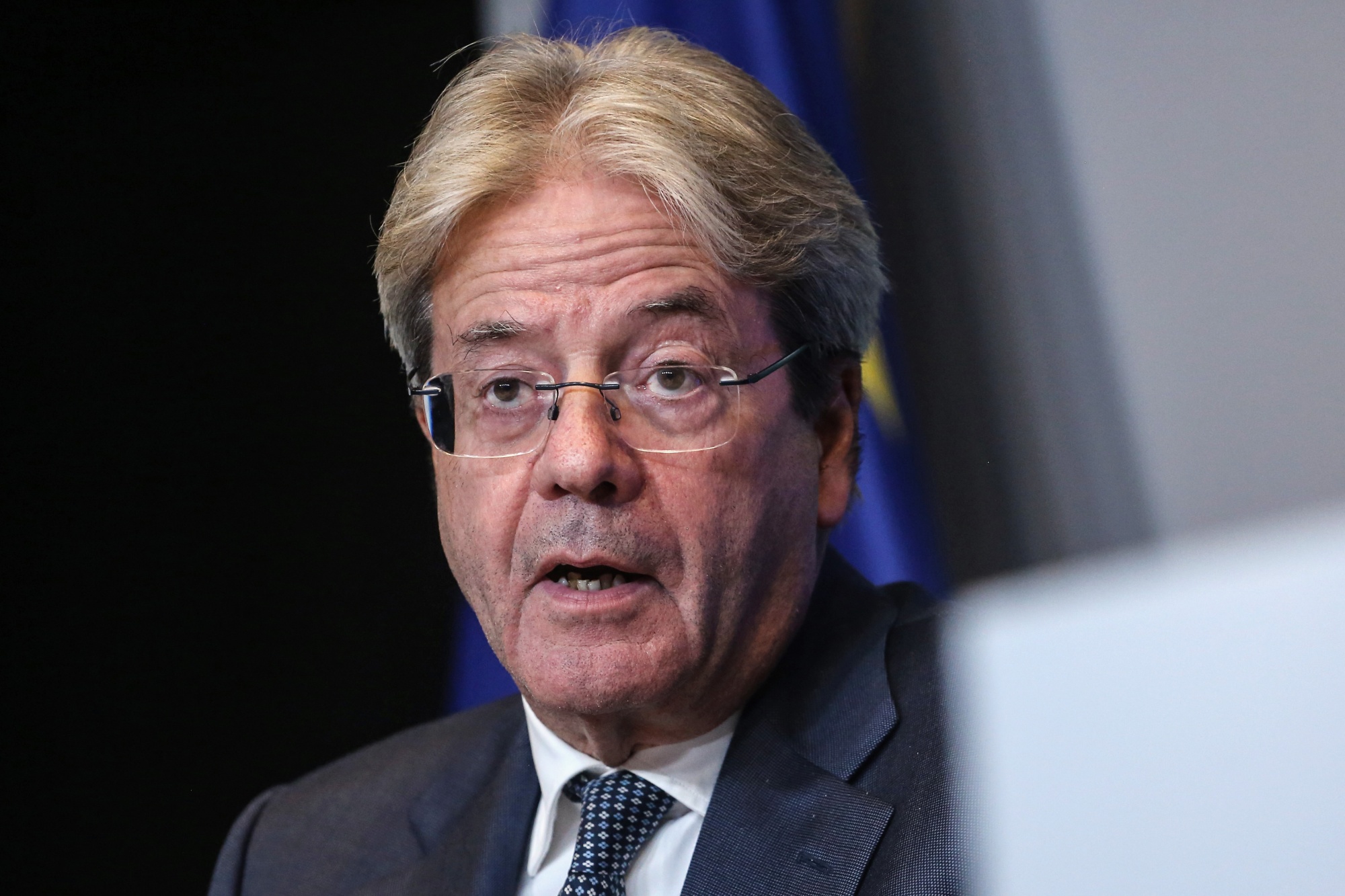 EU’s Gentiloni Says ‘Contraction Is Coming’ in Winter Months - Bloomberg