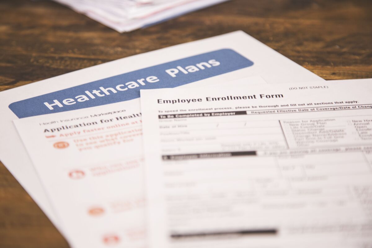 US Workers’ Health Insurance Costs Set to Rise, Survey Finds - Bloomberg