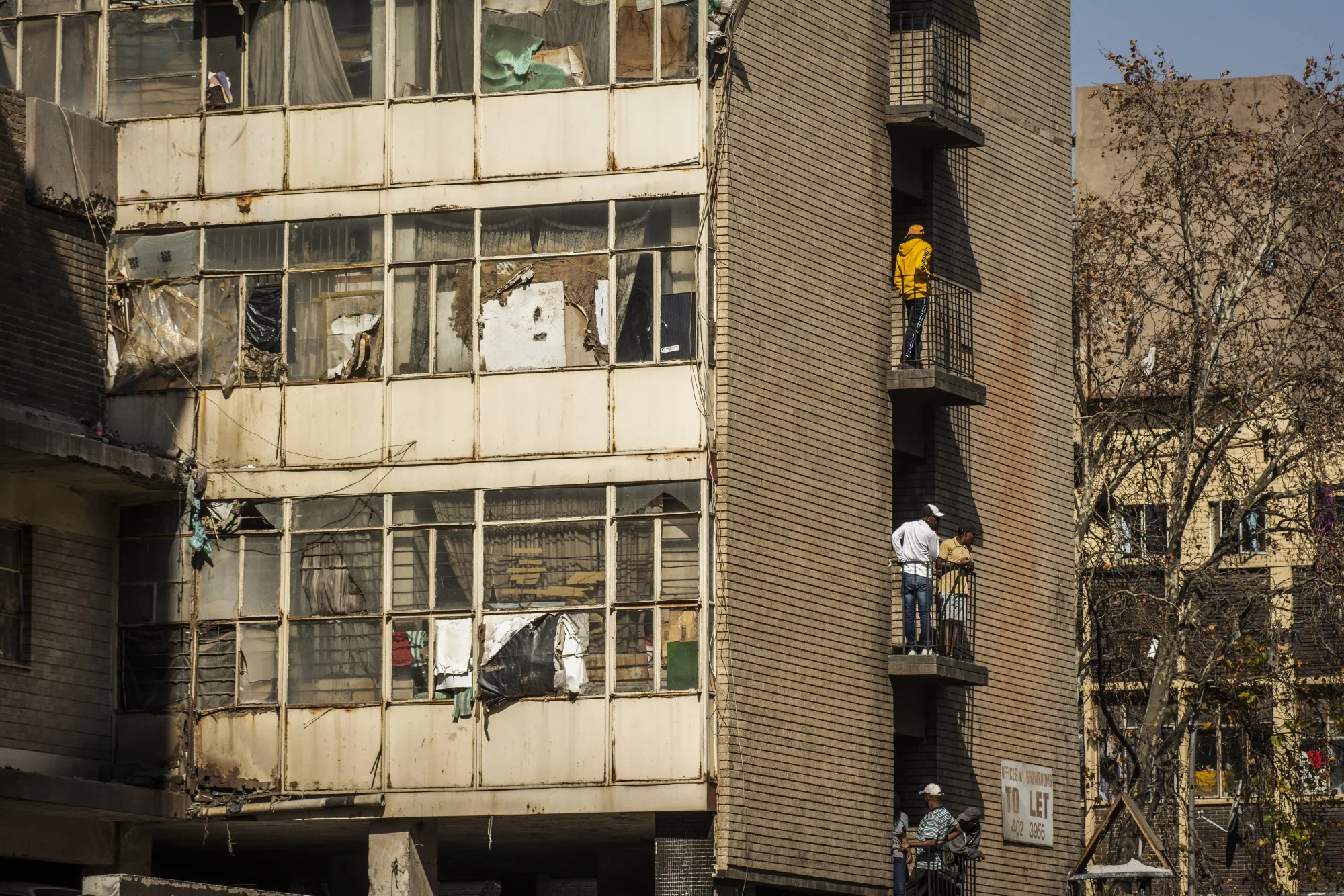 Ramaphosa Underwhelms With Vague Plan to Reopen South Africa - Bloomberg