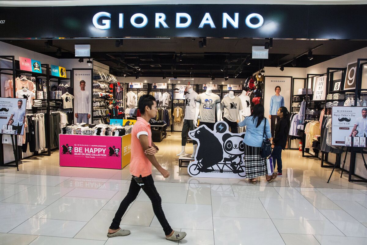 Billionaire Cheng Family Seeks to Oust Giordano CEO After Failed Buyout ...