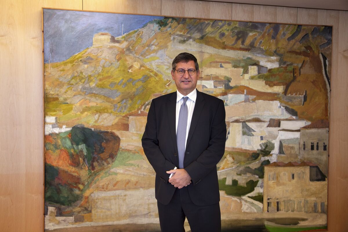 National Bank of Greece CEO Seeks Clean-up After Financial Crisis ...