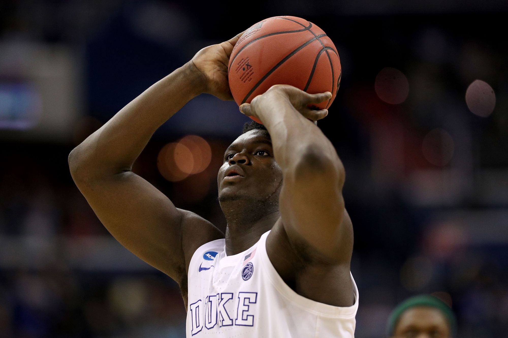 MSG Networks (MSGN) Falls After Knicks Lose Zion Williamson Pick ...