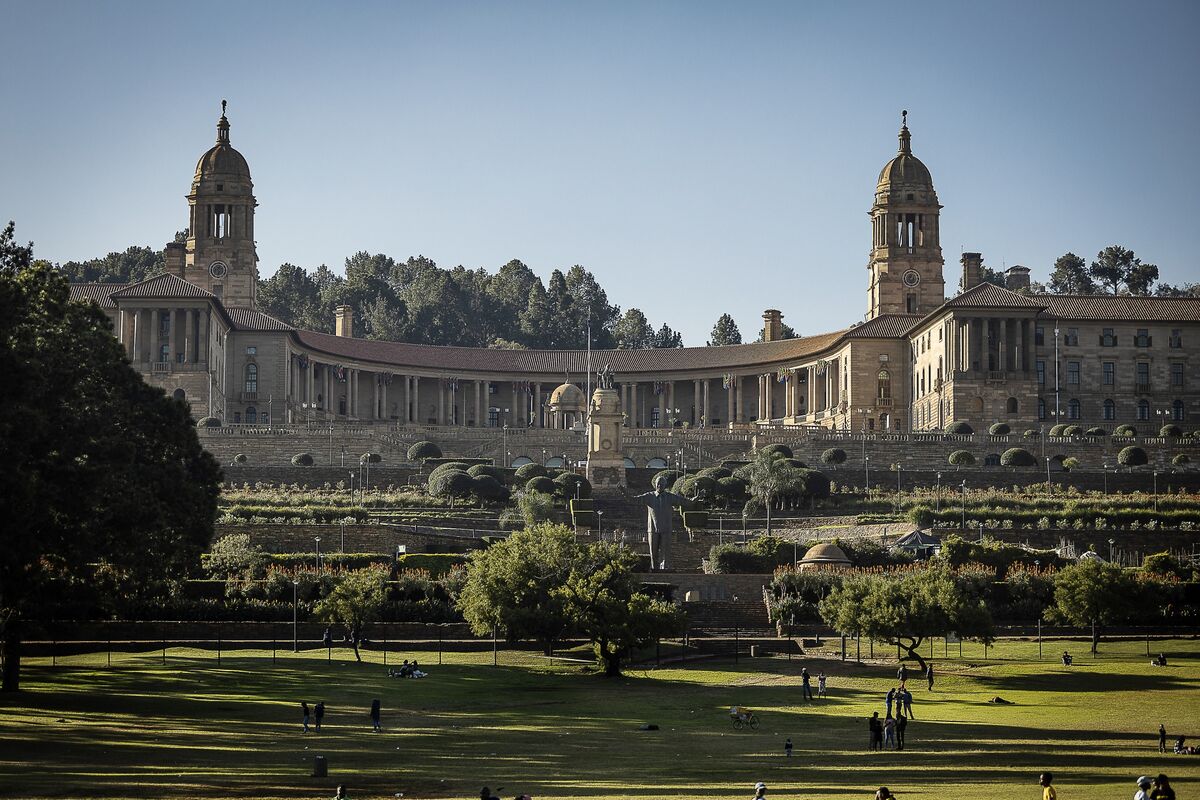 South Africa Renews Business-Government Pact to Boost Growth - Bloomberg