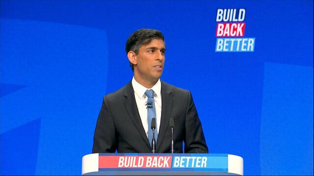 Sunak Boosts Jobs Funding Plan as U.K. Braces for Tough Winter - Bloomberg