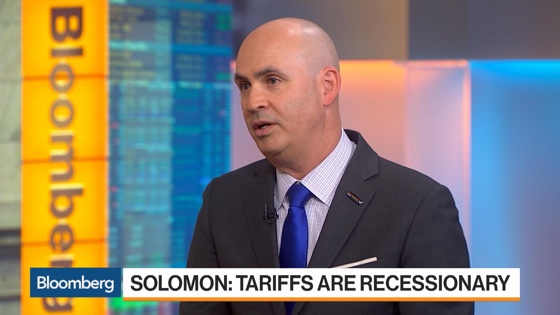 Watch Yield-Curve Inversion Not Necessarily Sign of Recession, Cowen ...