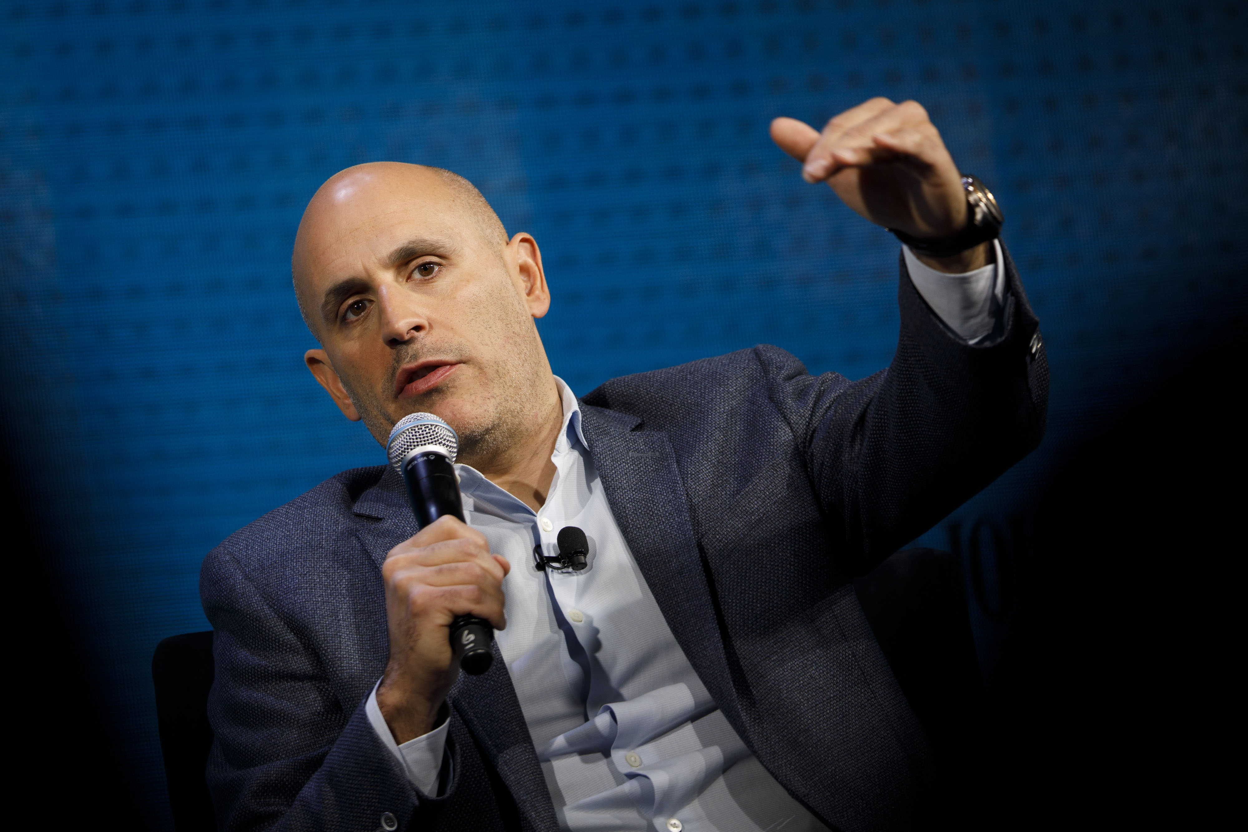 Marc Lore’s Restaurant Startup Wonder Gives Up On Food Trucks - Bloomberg