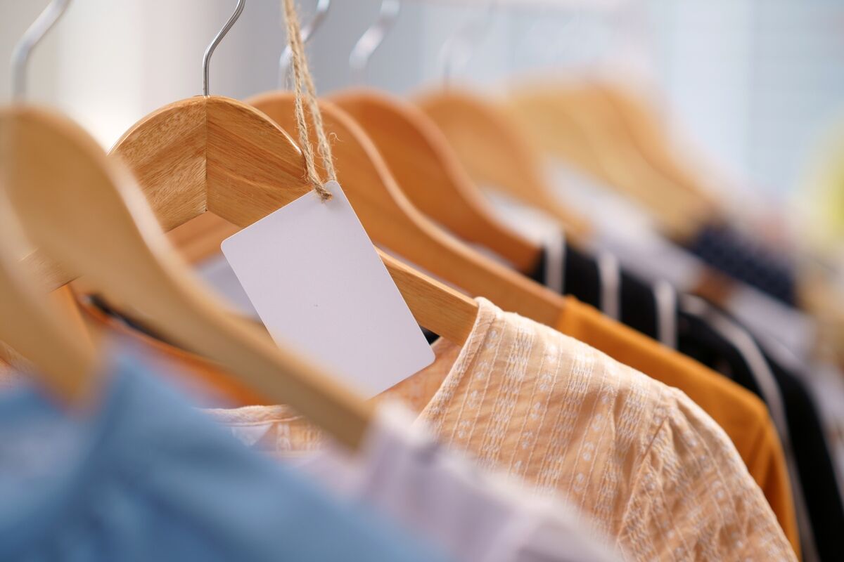 FountainVest, CPE Are Said to Near $600 Million SML Purchase - Bloomberg