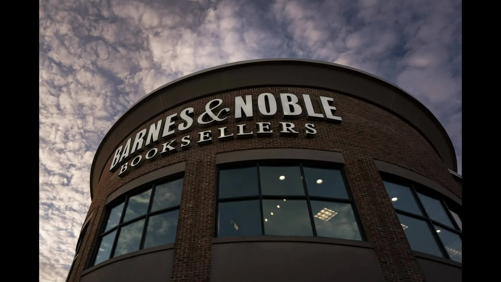 Watch Barnes & Noble CEO James Daunt on the Bookstore Renaissance ...