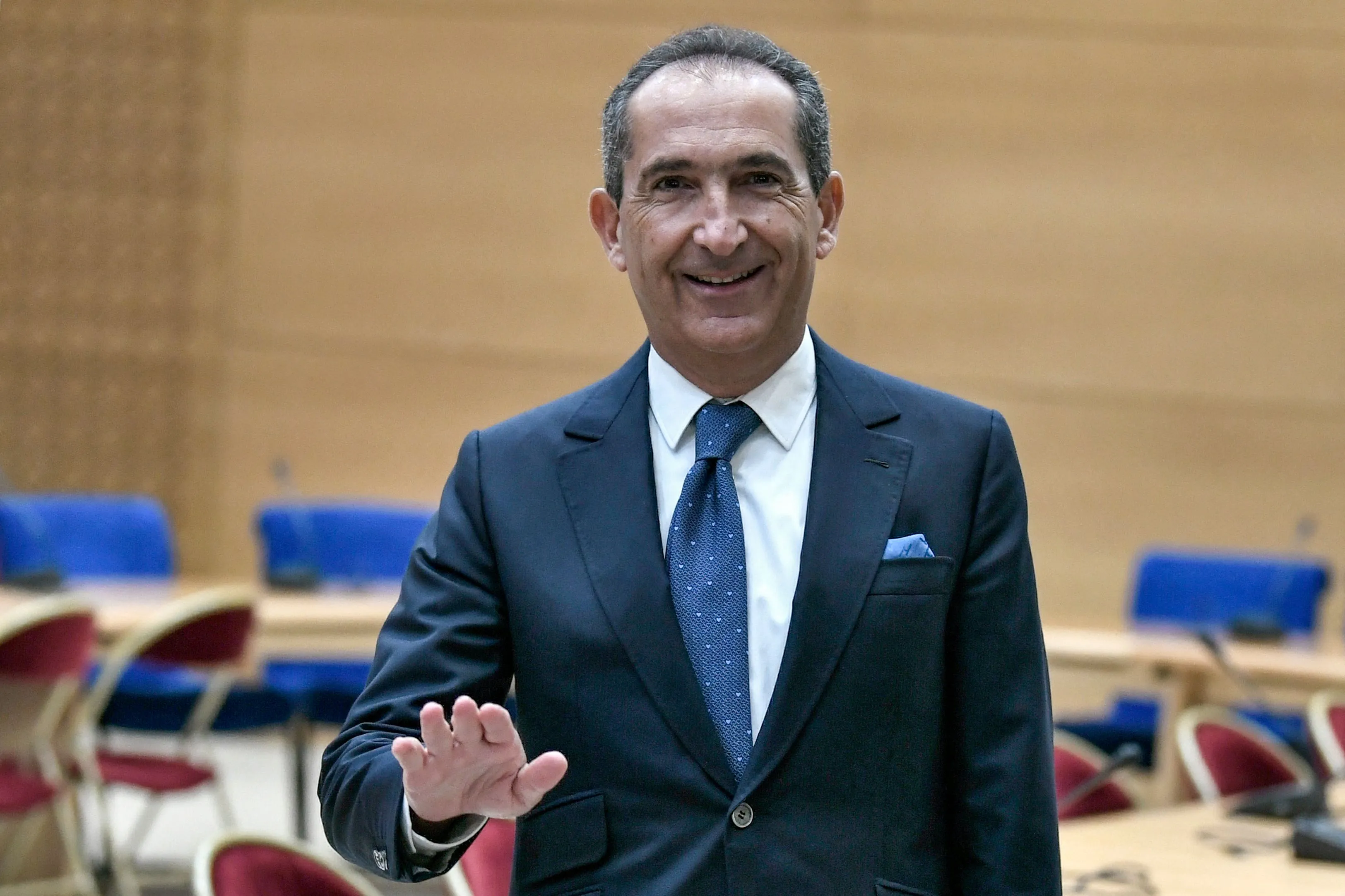 Patrick Drahi's Altice France Strikes Creditor Deal to Cut €8.6 Billion ...
