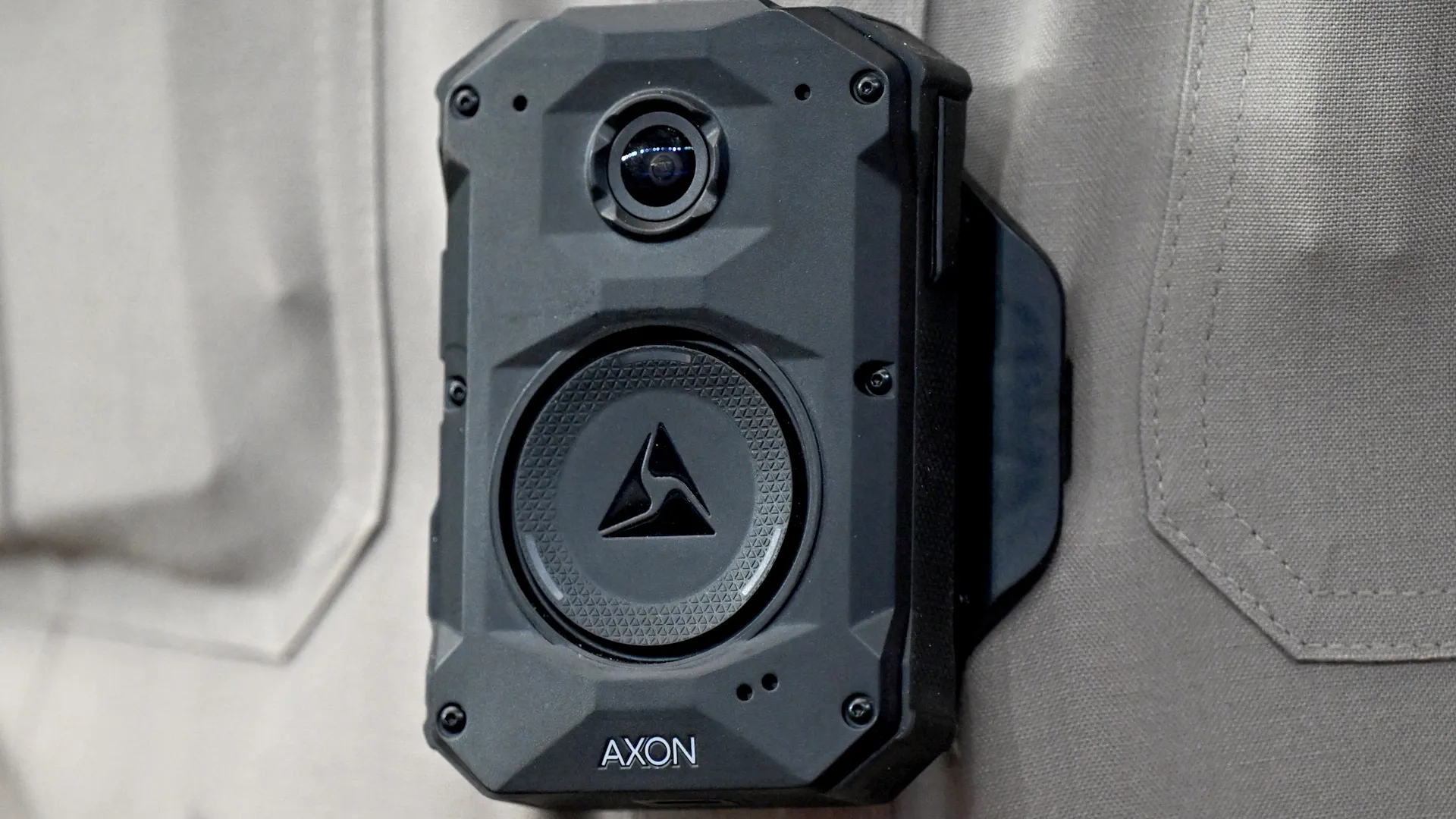 Watch Axon Uses AI to Enhance Public Safety - Bloomberg