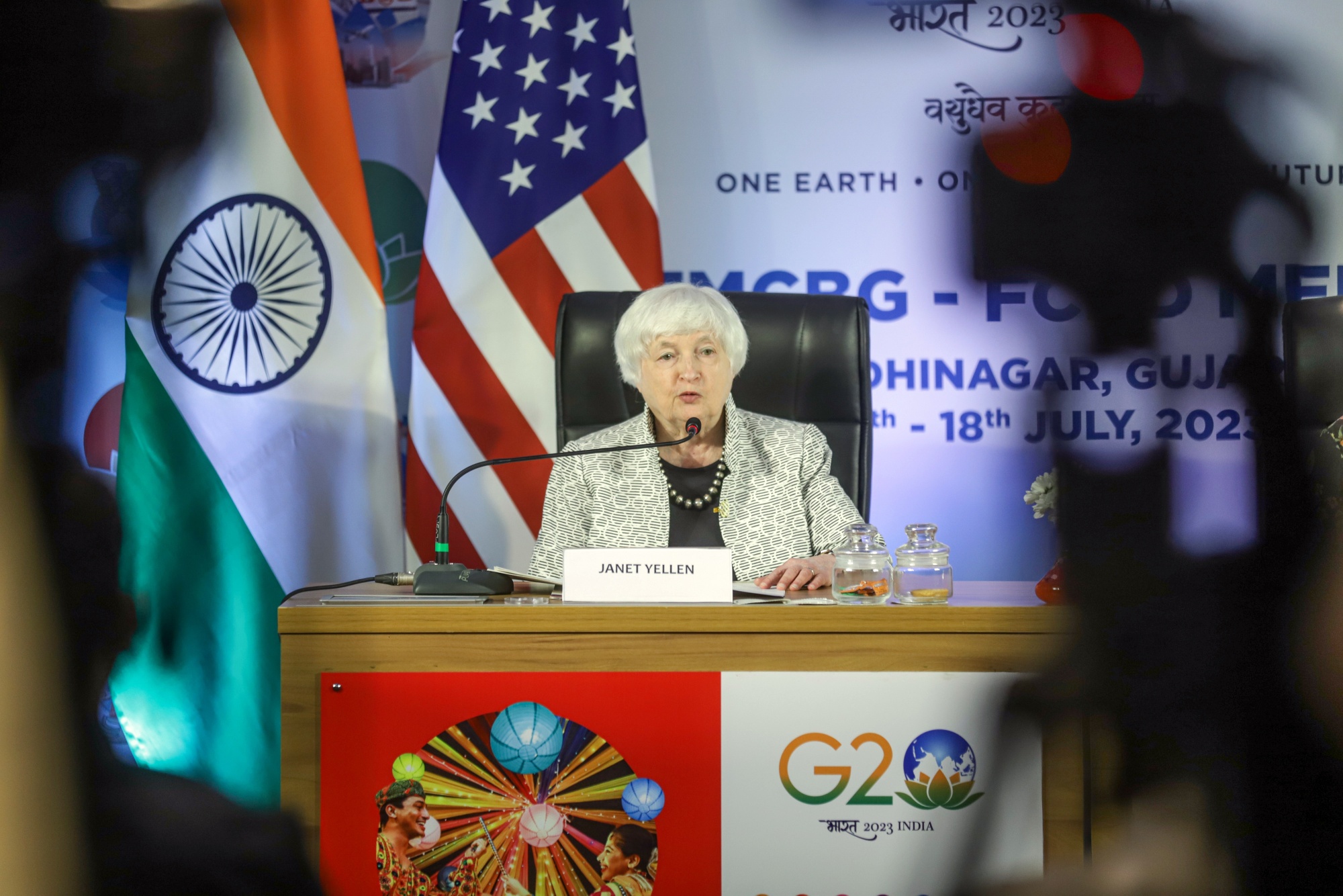 Yellen: Límites EEUU a inversión no dañarían gravemente a China - Bloomberg