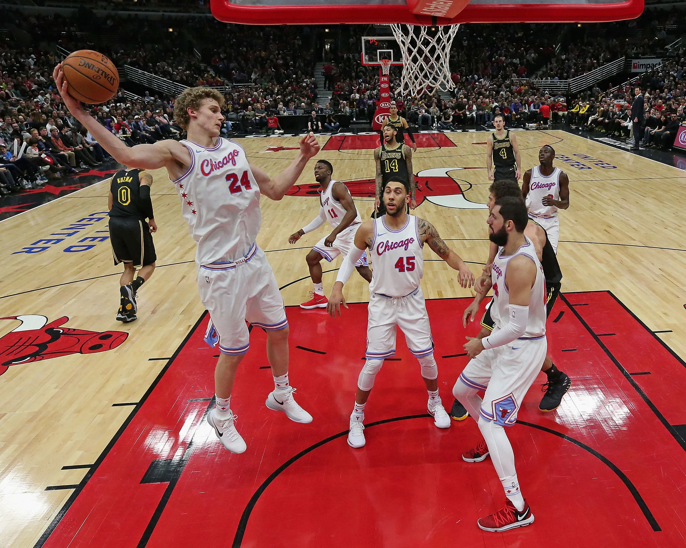 NBA Players Union Flexes Marketing Muscle in Deal With Dentsu - Bloomberg NBA Players Union Flexes Marketing Muscle in Deal With Dentsu - Bloomberg