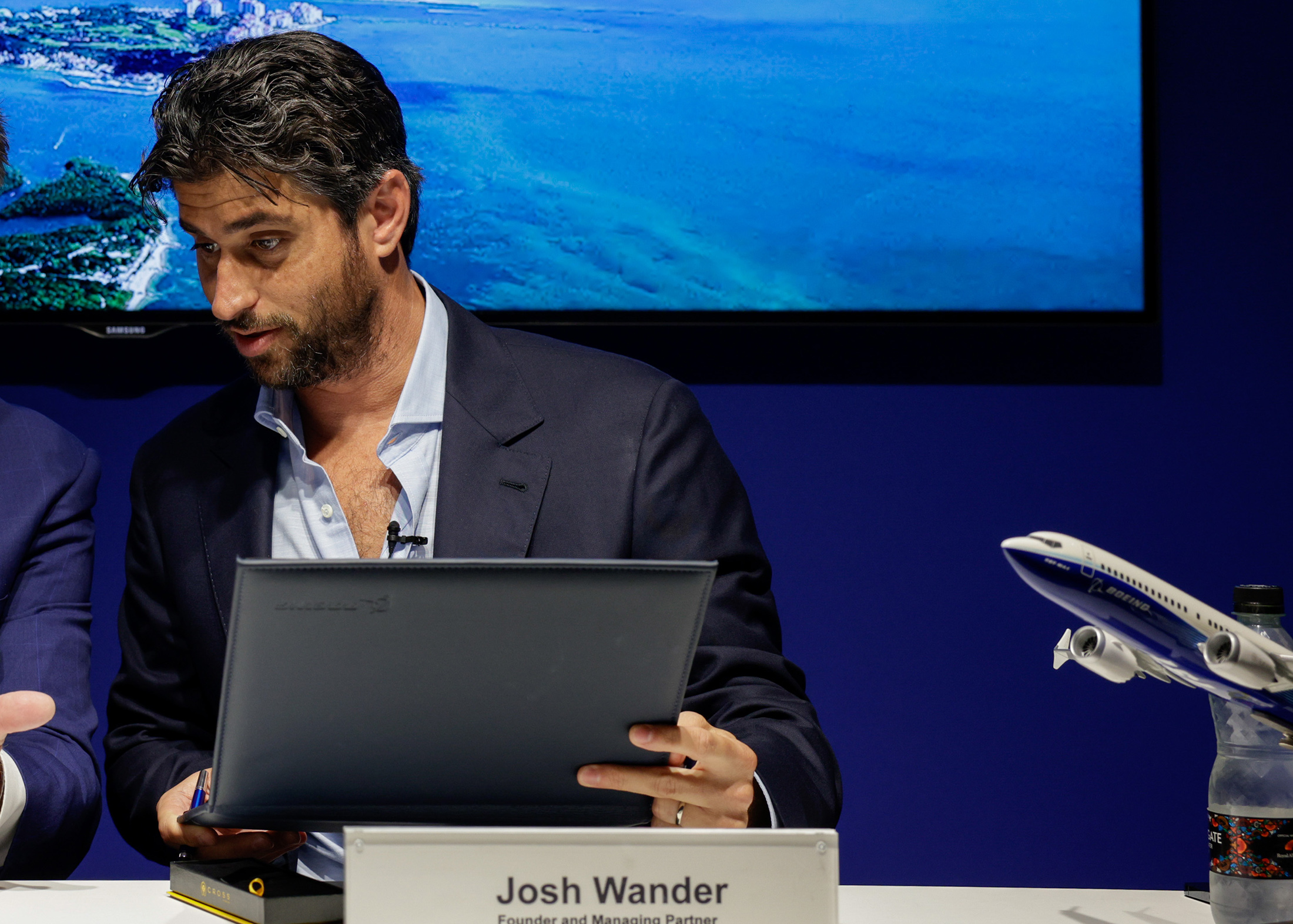 Everton FC buyer Accused of Fraud, Double-Pledging Assets in Lawsuit ...