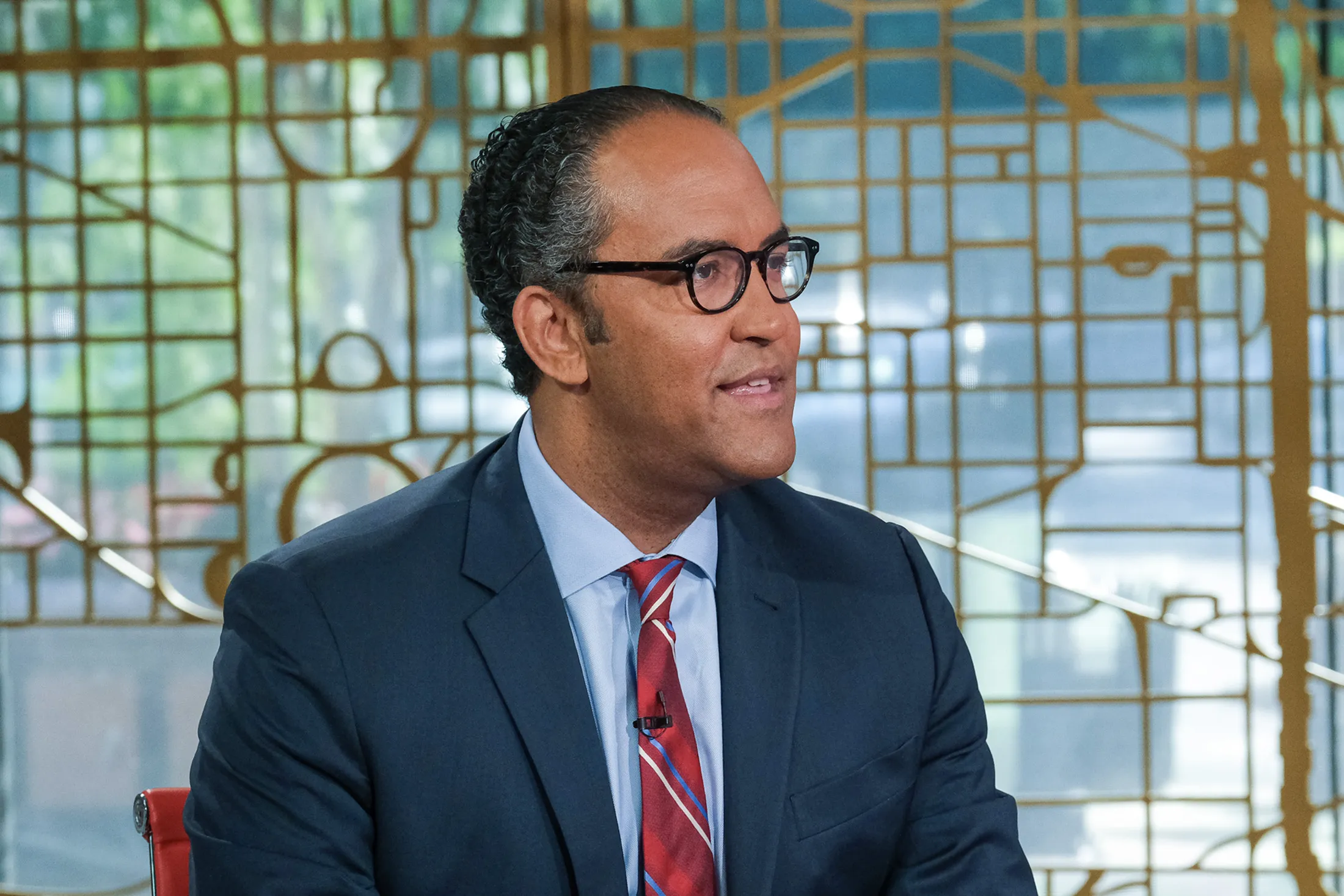 Trump 2024 Republican Rivals Are Afraid of Him, Will Hurd Says - Bloomberg