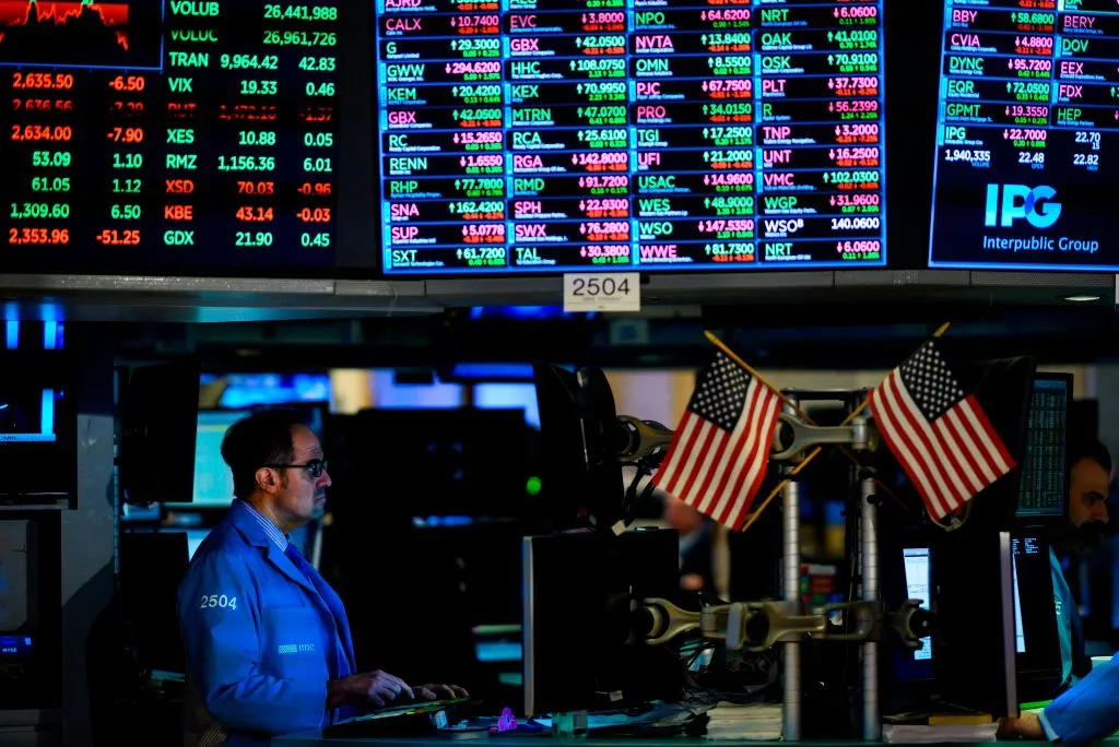 Bloomberg stock market store