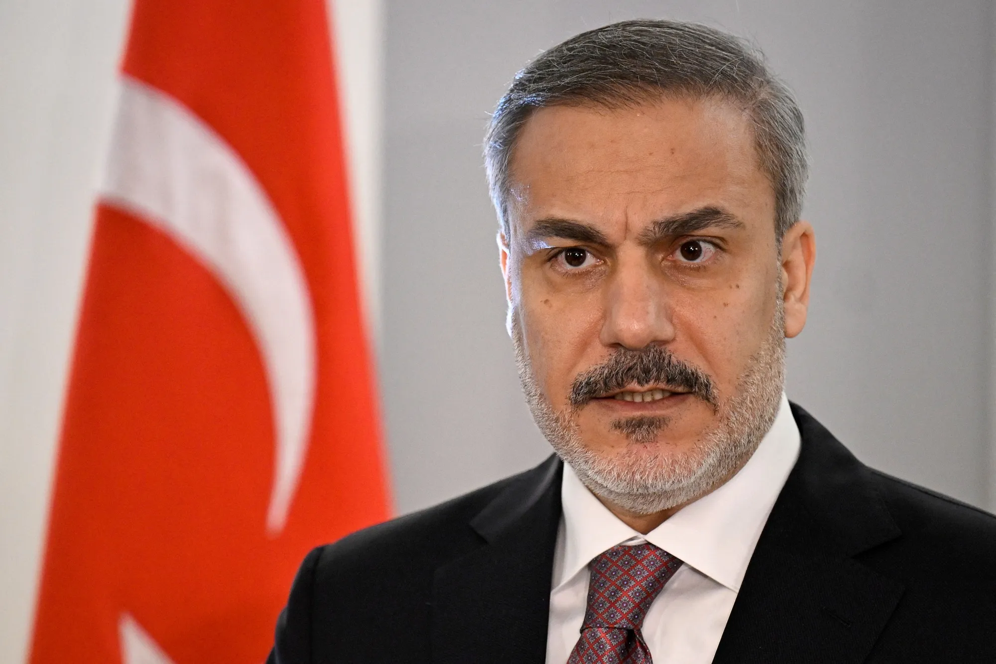 Turkey Walks Diplomatic Tightrope Between US and Russia - Bloomberg