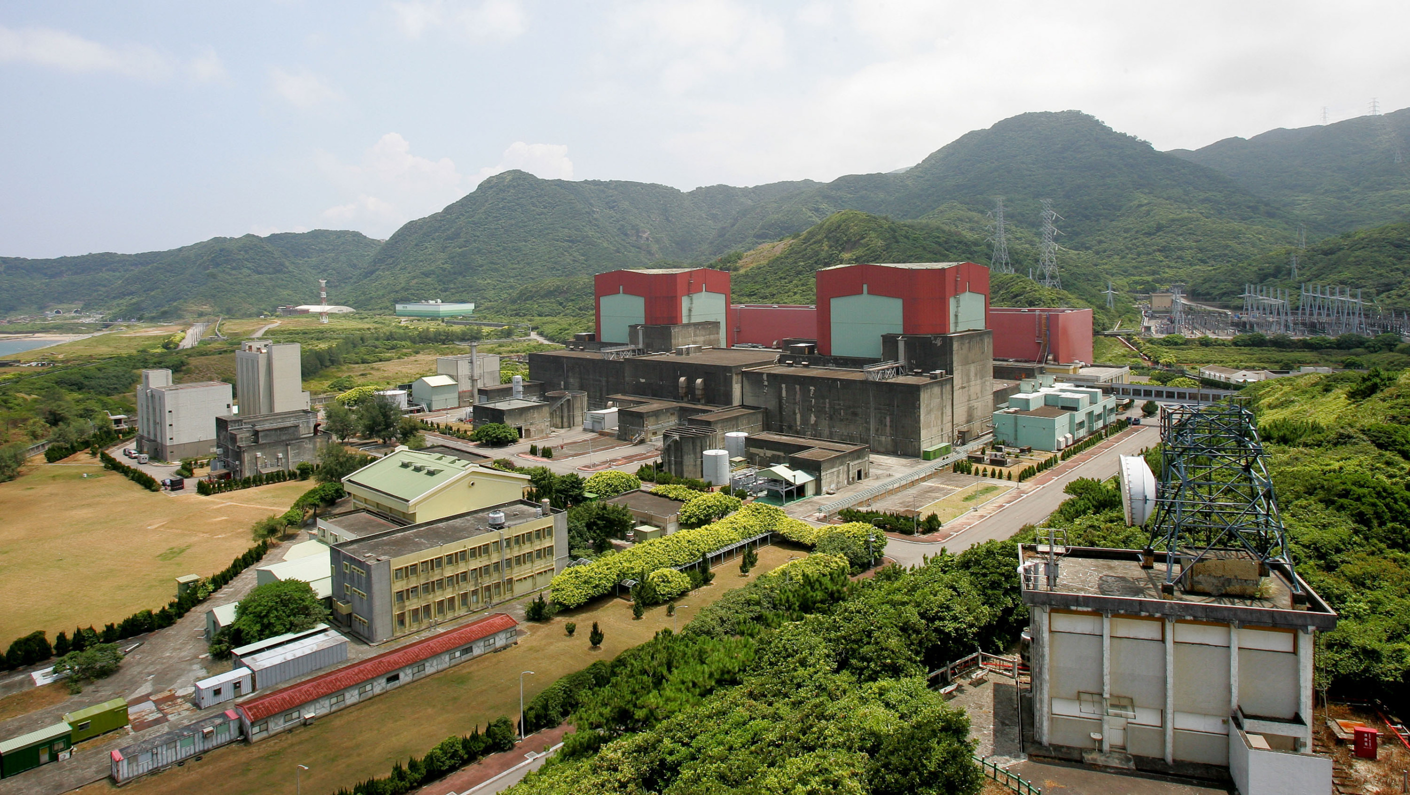 Taiwan Voters Give Nuclear Power a Lifeline After Election - Bloomberg