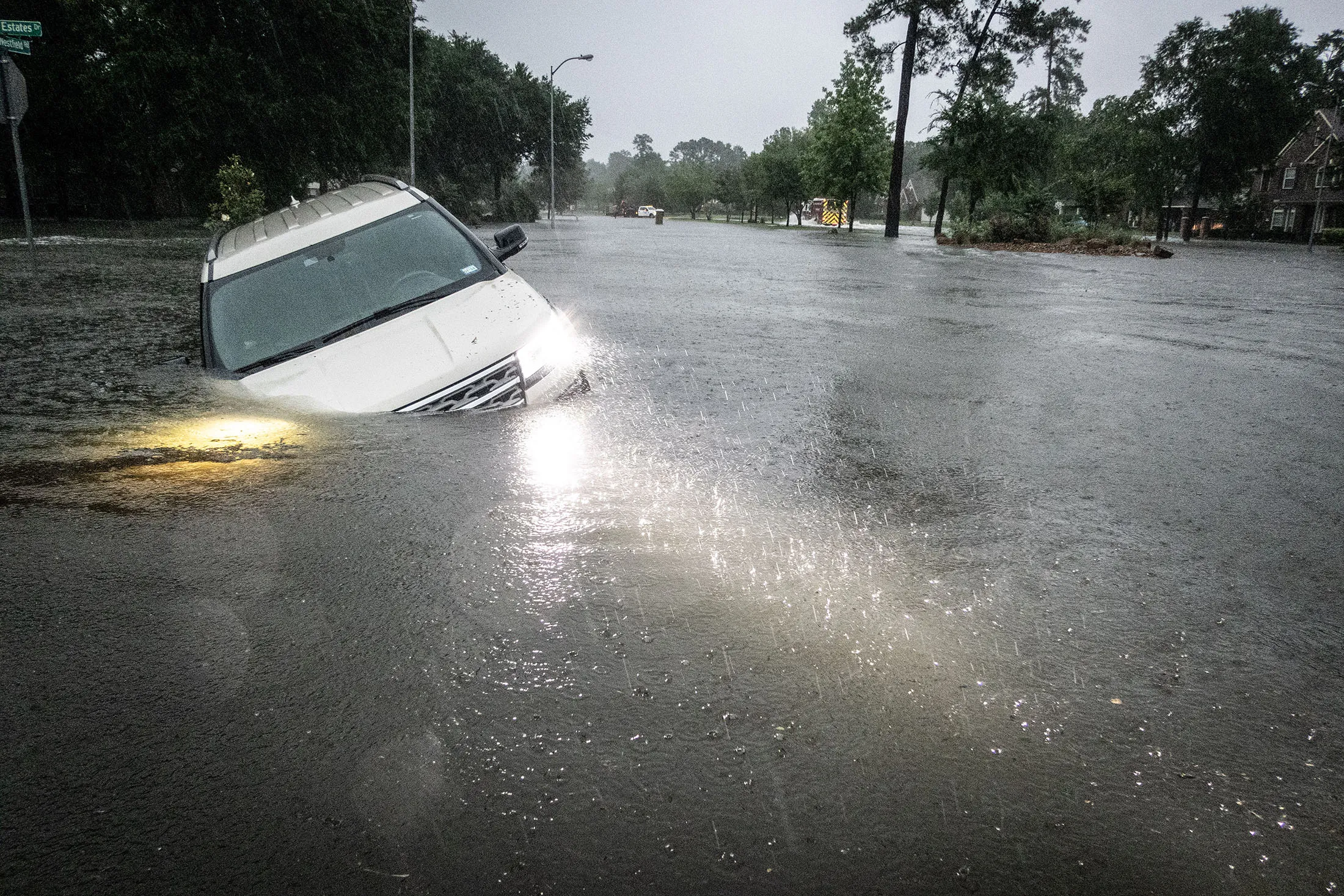Houston Storms Latest: Hundreds Rescued From Floodwaters - Bloomberg
