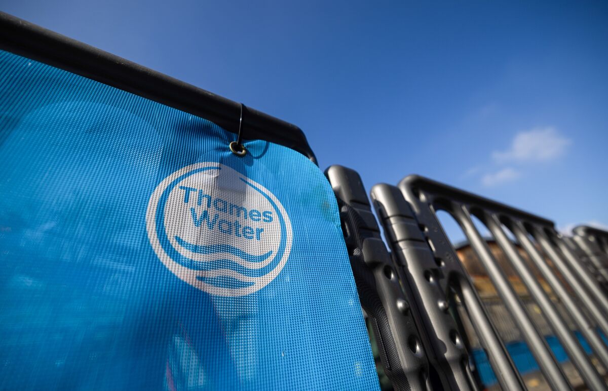 Thames Water’s Safer Bonds Start to Drop on State Rescue Fears - Bloomberg