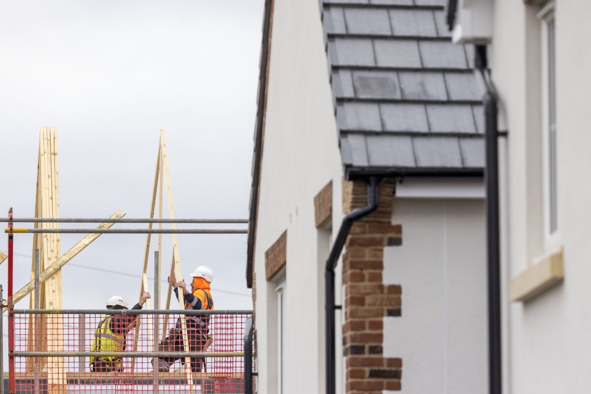 Inflation Takes Toll on UK Construction as House Building Hit - Bloomberg
