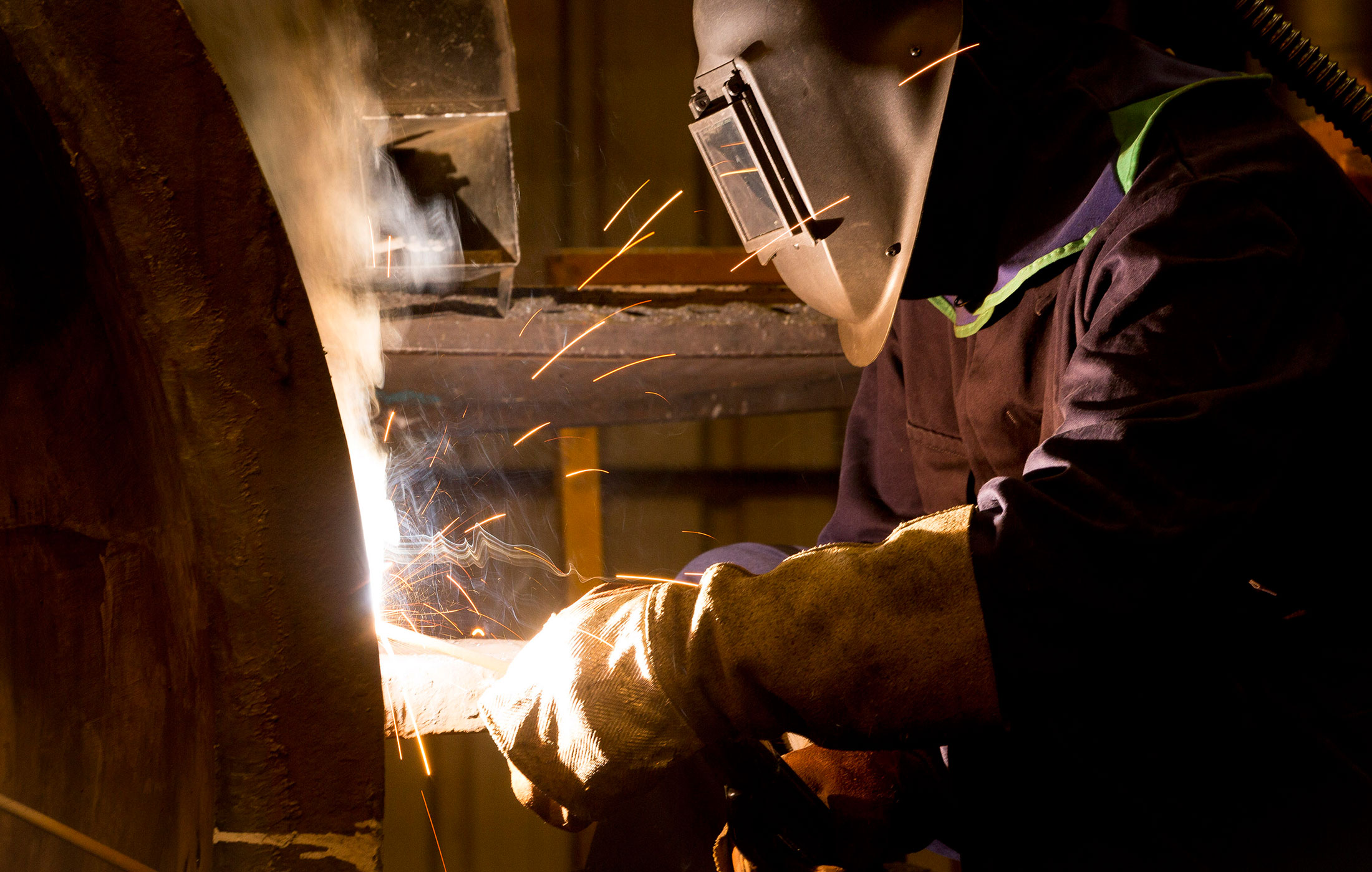 Mini Nuclear Reactors to Be Built by Sheffield Forgemasters - Bloomberg