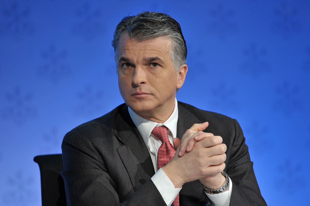 UBS CEO Sergio Ermotti Leaves Banking in Pandemic Drift - Bloomberg