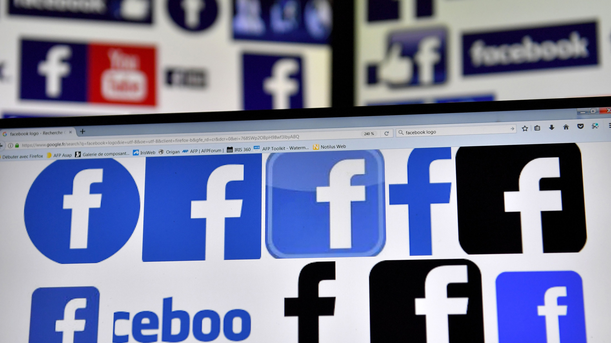 Facebook Draws Scrutiny From FTC, Congressional Committees - Bloomberg